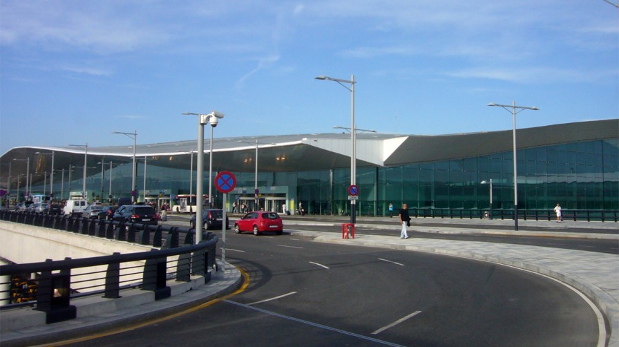 Valencia Airport is a 3-Star Regional Airport | Skytrax