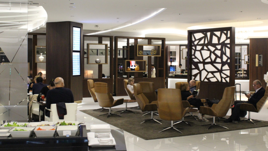 Plaza Premium Al Reem Lounge at Abu Dhabi International Airport