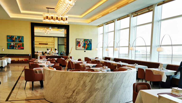The Pearl Lounge 5-Star Rating at Bahrain International Airport